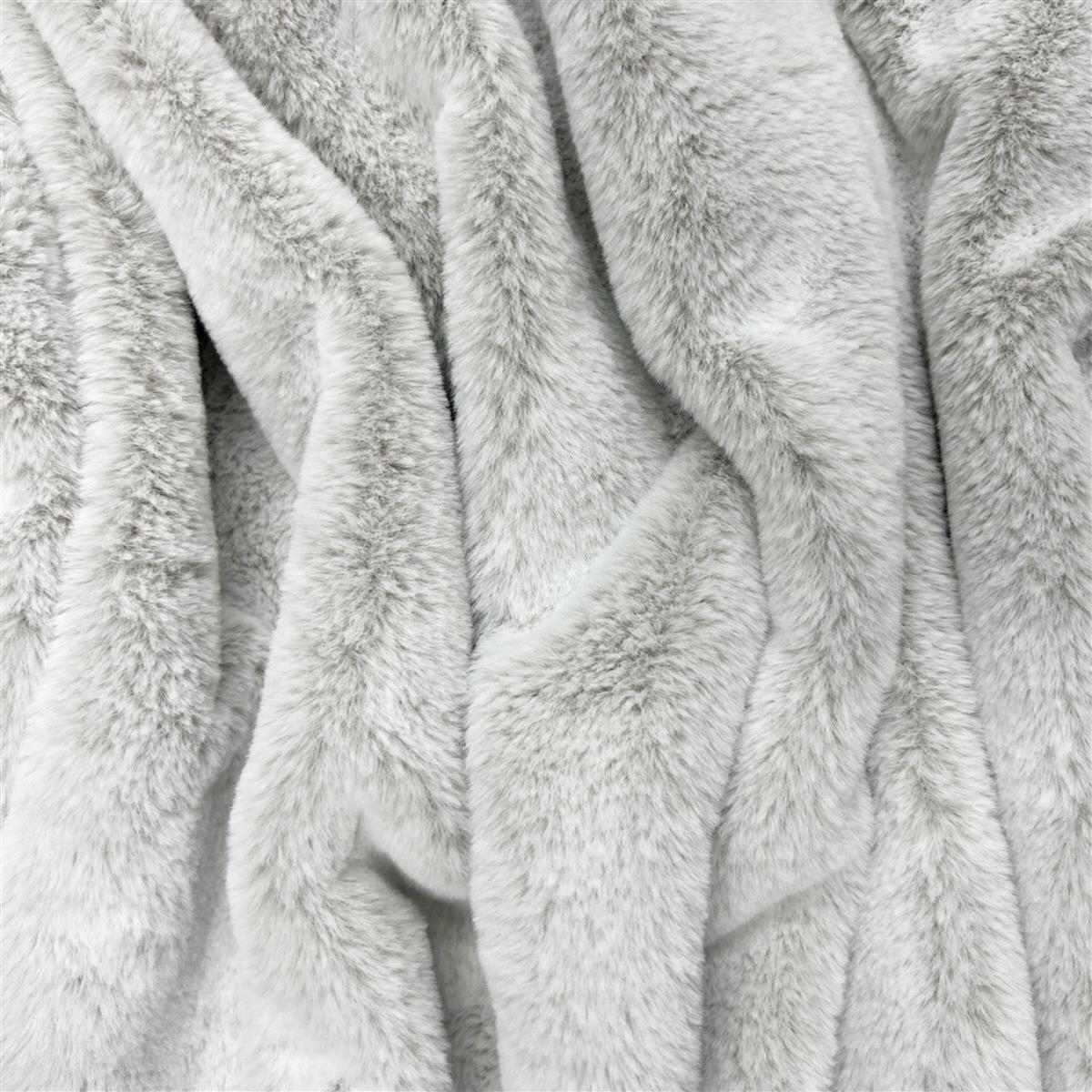Silver Fox Plush Fur Fabric 0.5m | SewingStreet