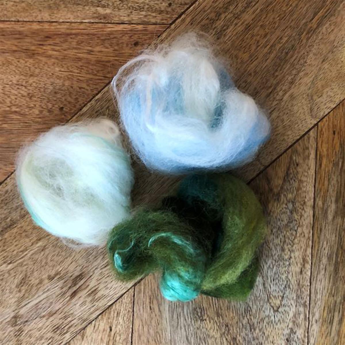 Hello Ewe Felting Wool | SewingStreet
