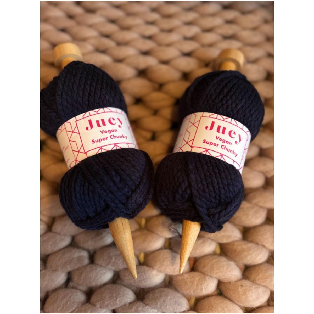 Double Pack Juey Jumbo Vegan Super Chunky Yarn - Navy | SewingStreet