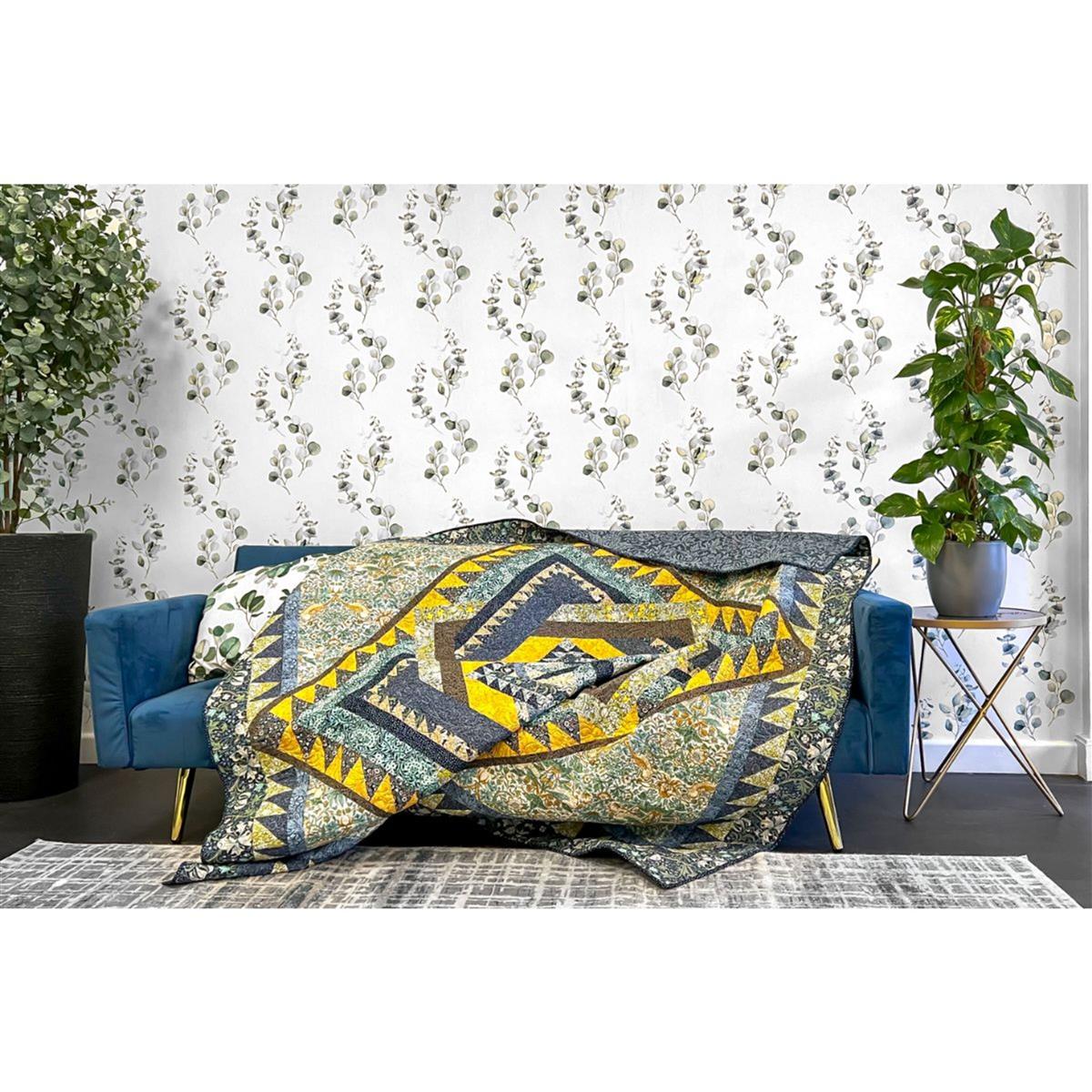 William Morris Entangled Round-About Quilt Kit 193 x 193cm | SewingStreet William Morris Entangled Round-About Quilt Kit 193 x 193cm | SewingStreet