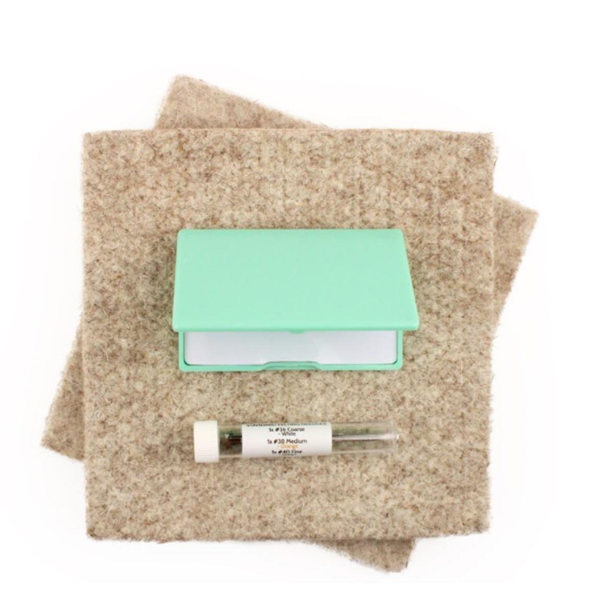 The Makerss Large Tool Bundle: Needle Case, Needles & Mat | SewingStreet