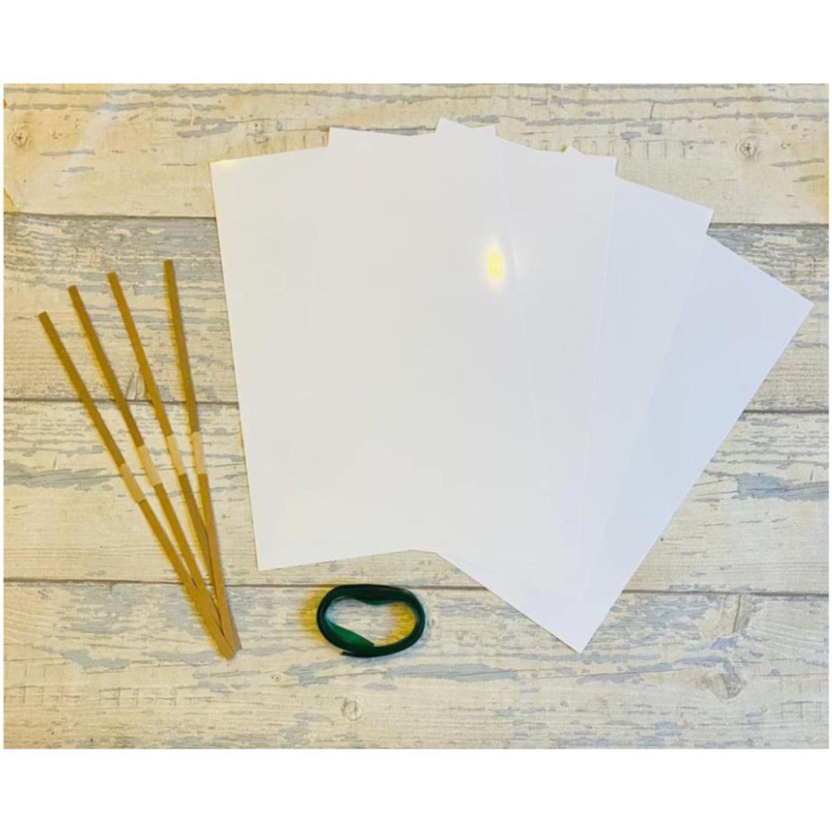 Living in Loveliness Cracker Insert Set (set of 4) | SewingStreet