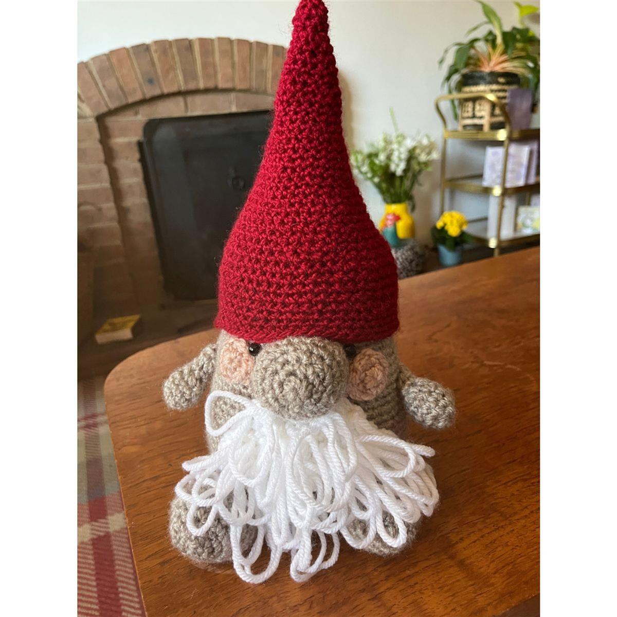 Adventures in Crafting Holly Christmas Gonk Crochet Kit | SewingStreet