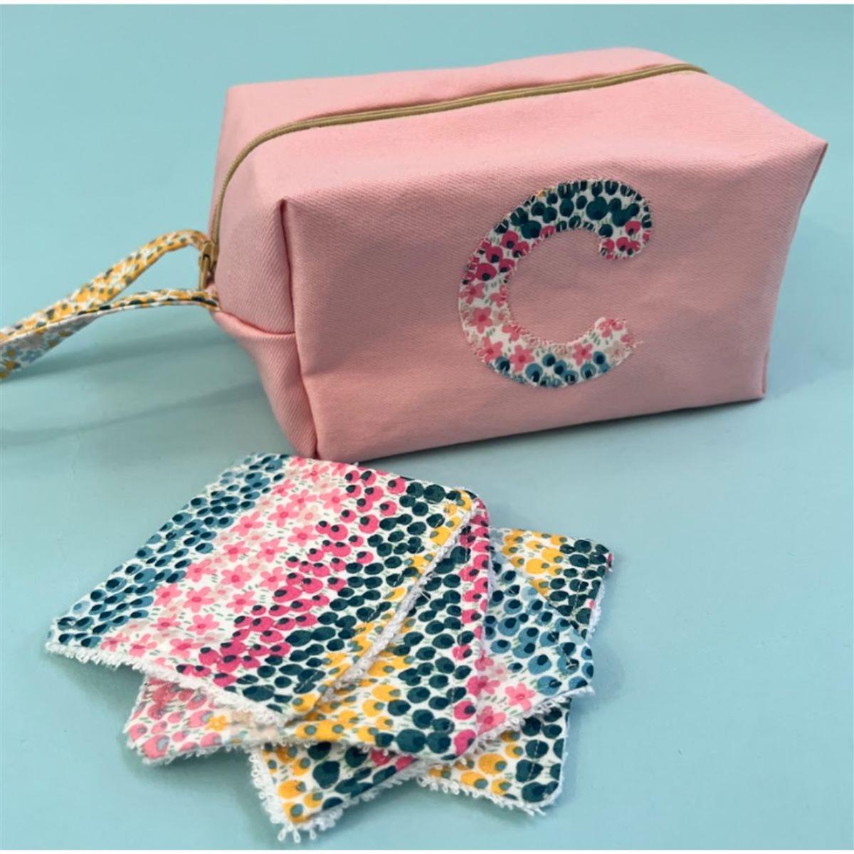 Little Miss Sew n Sew Boxy Wash Bag Pattern | SewingStreet