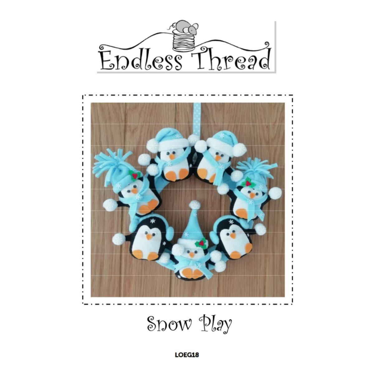 Endless Thread Design Snowplay Wreath Pattern | SewingStreet
