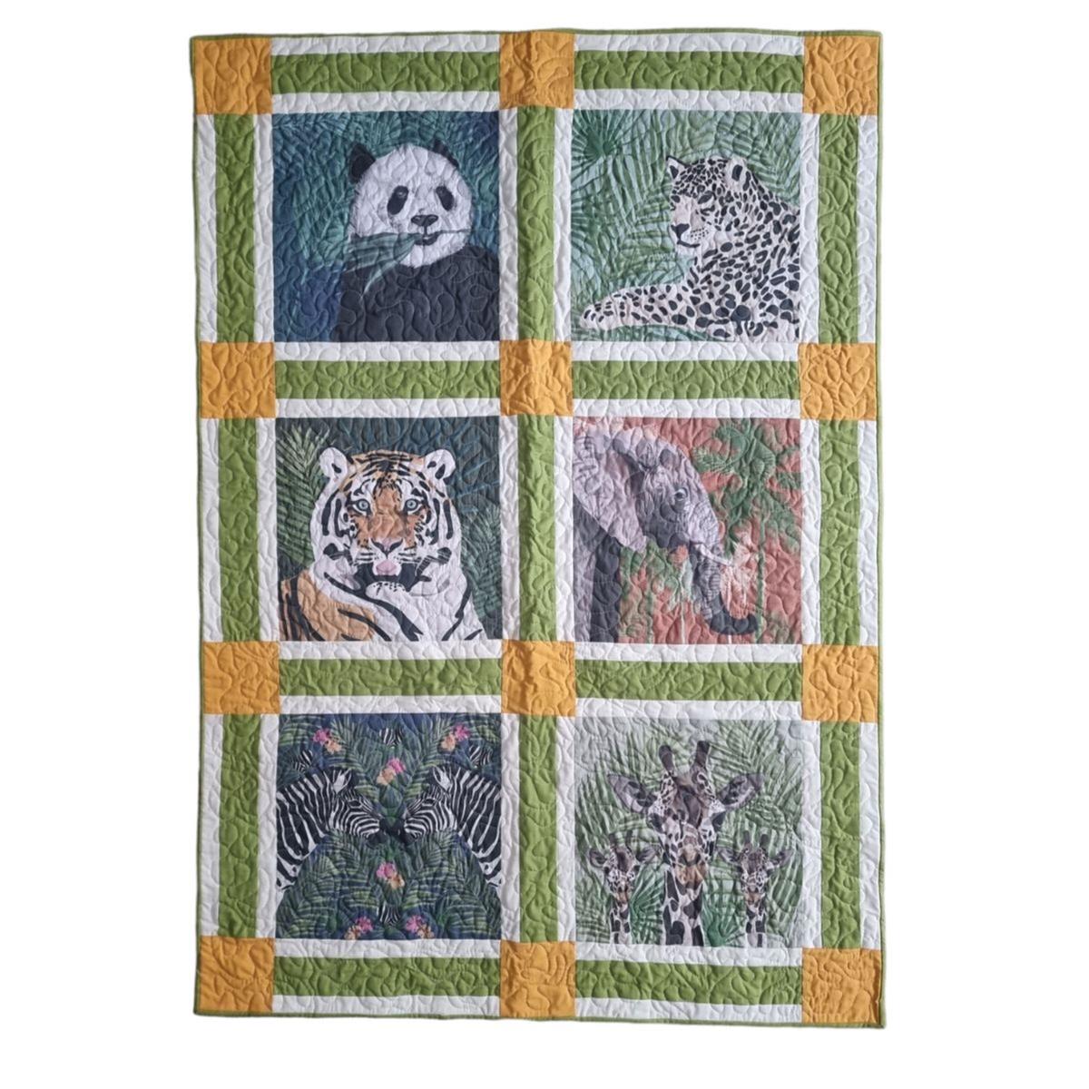 Jenny Jackson EPP Animal Block Lap Quilt Kit: Instructions & 144 Paper ...