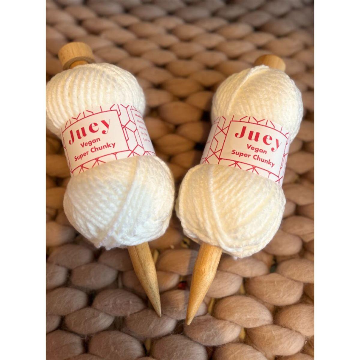 Double Pack Juey Jumbo Vegan Super Chunky Yarn - White | SewingStreet