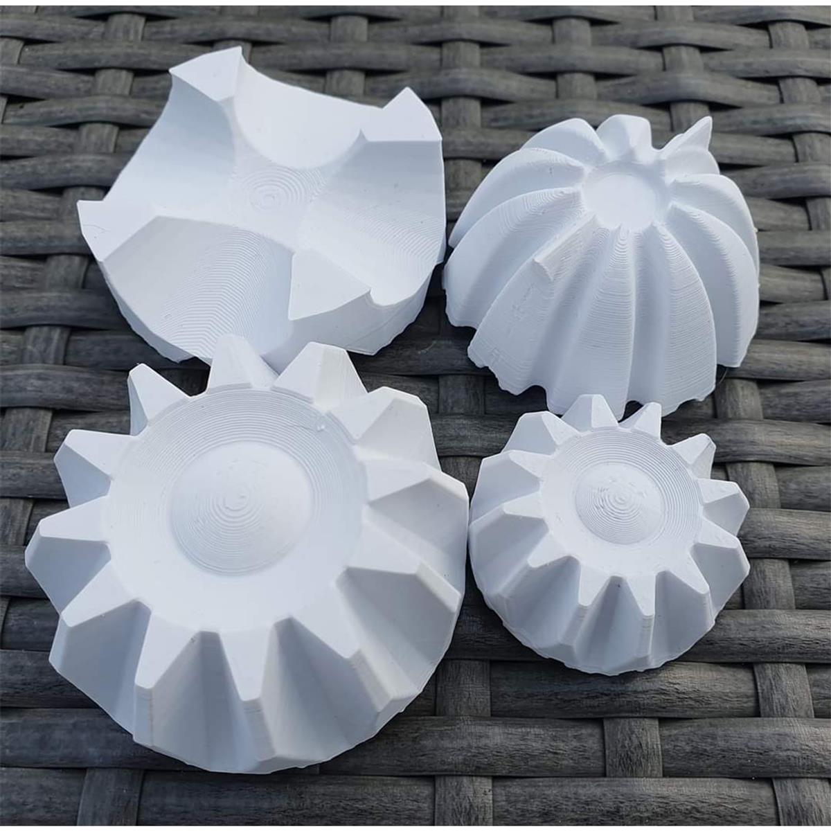 Fluid Art Flower Formers x 4 | HobbyMaker