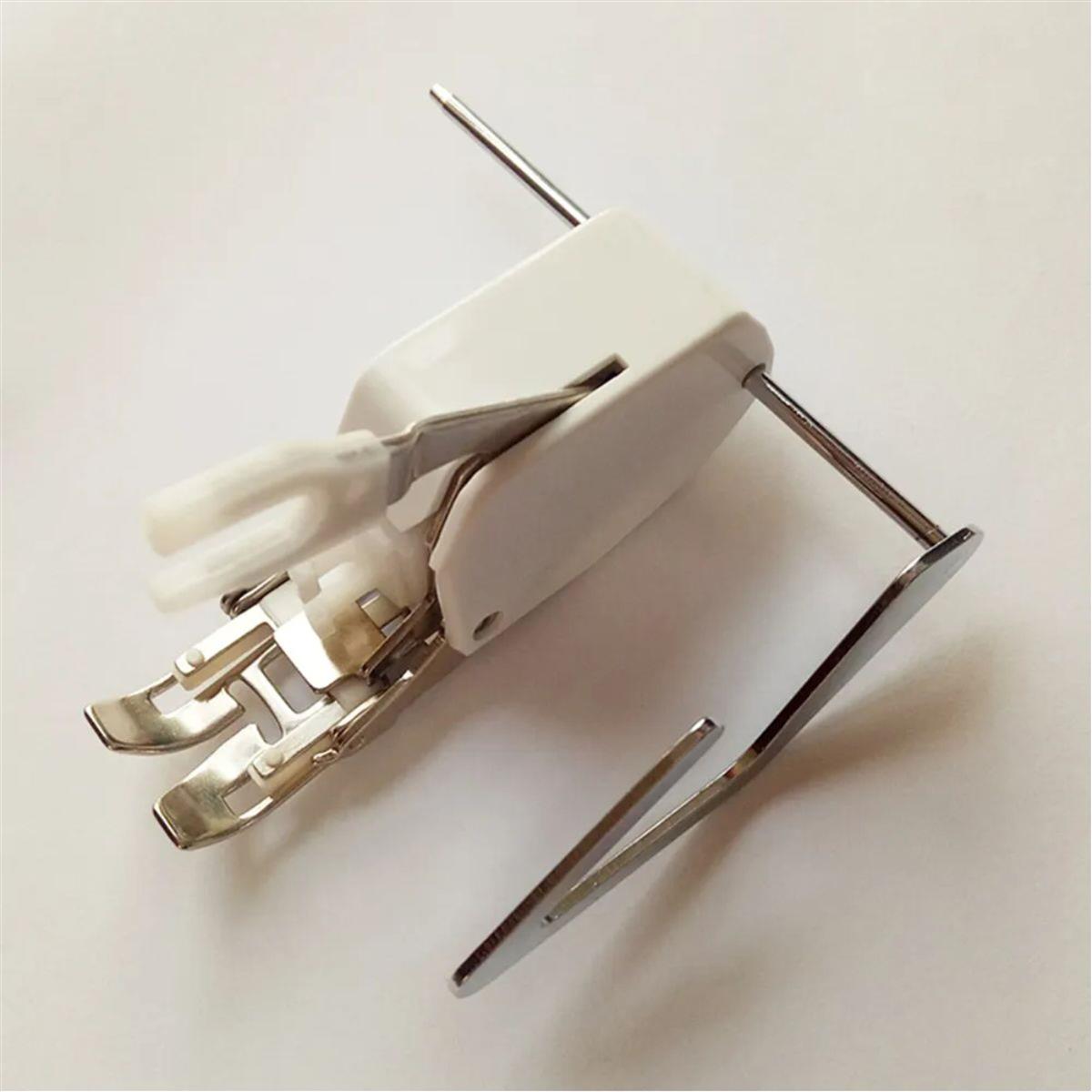 Universal Walking Foot / Even Feed Foot - Low Shank 7mm | SewingStreet