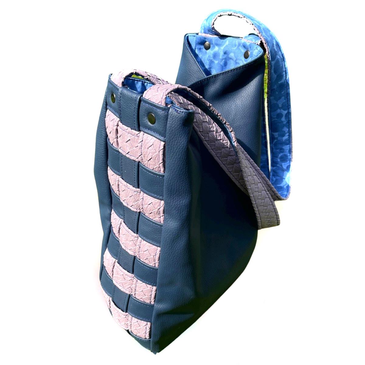 Studio 7t7 Weavit Tote Kit: Instructions & Fabrics Black PU | SewingStreet