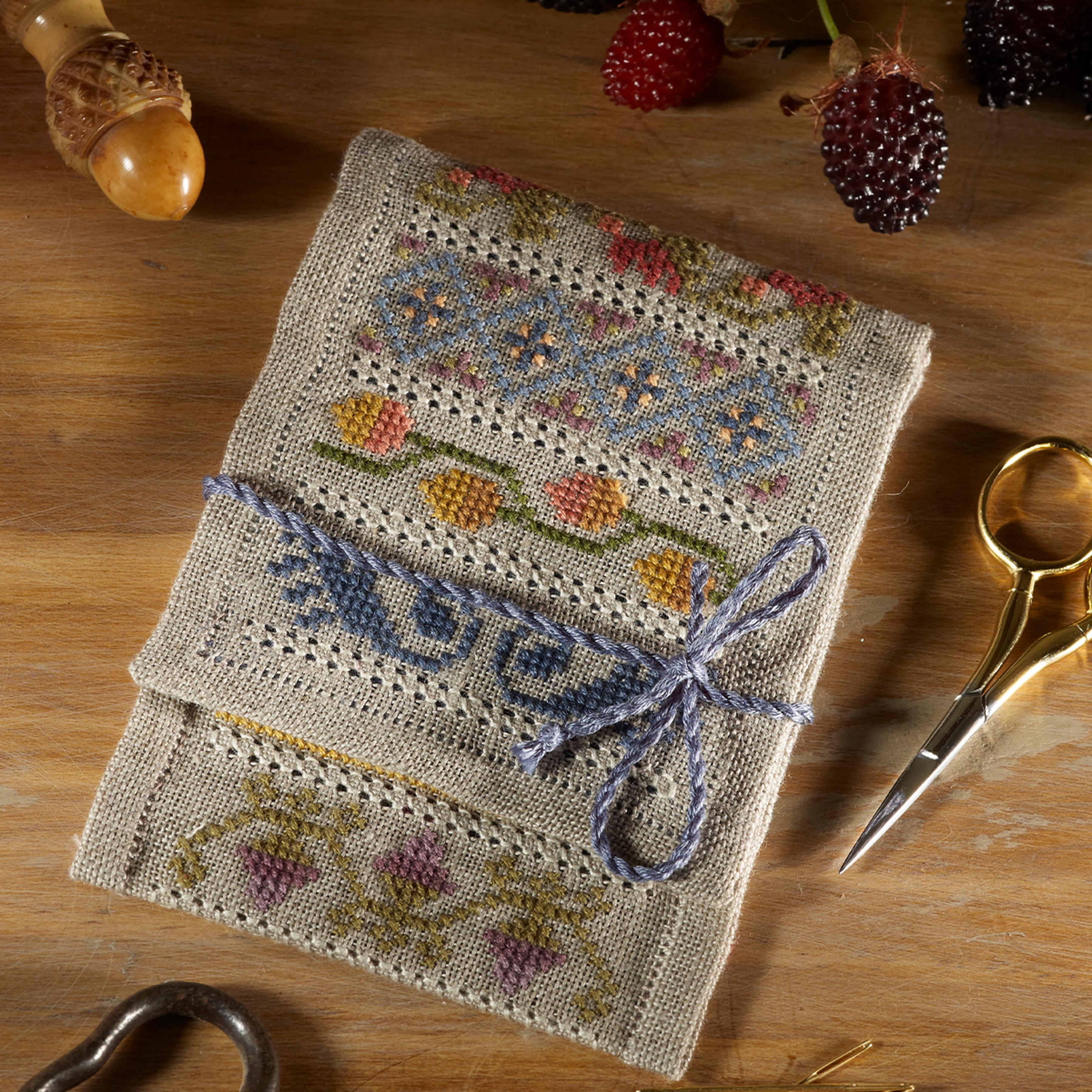 Cross Stitch Guild Folded Borders Pocket Kit | SewingStreet